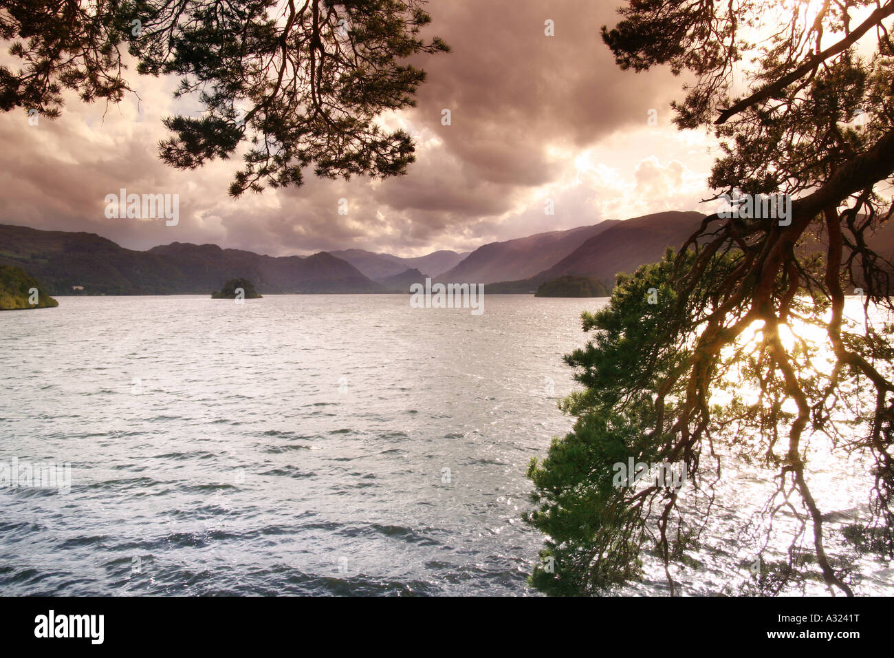 On derwent water on derwent water hi-res stock photography and images ...