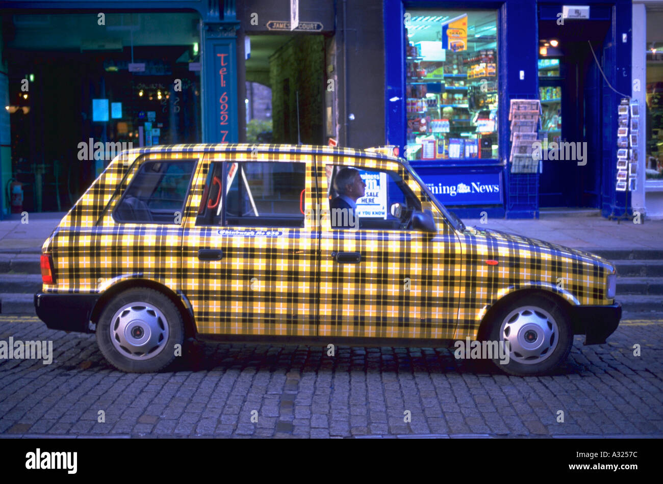 Scottish person profile hi-res stock photography and images - Alamy