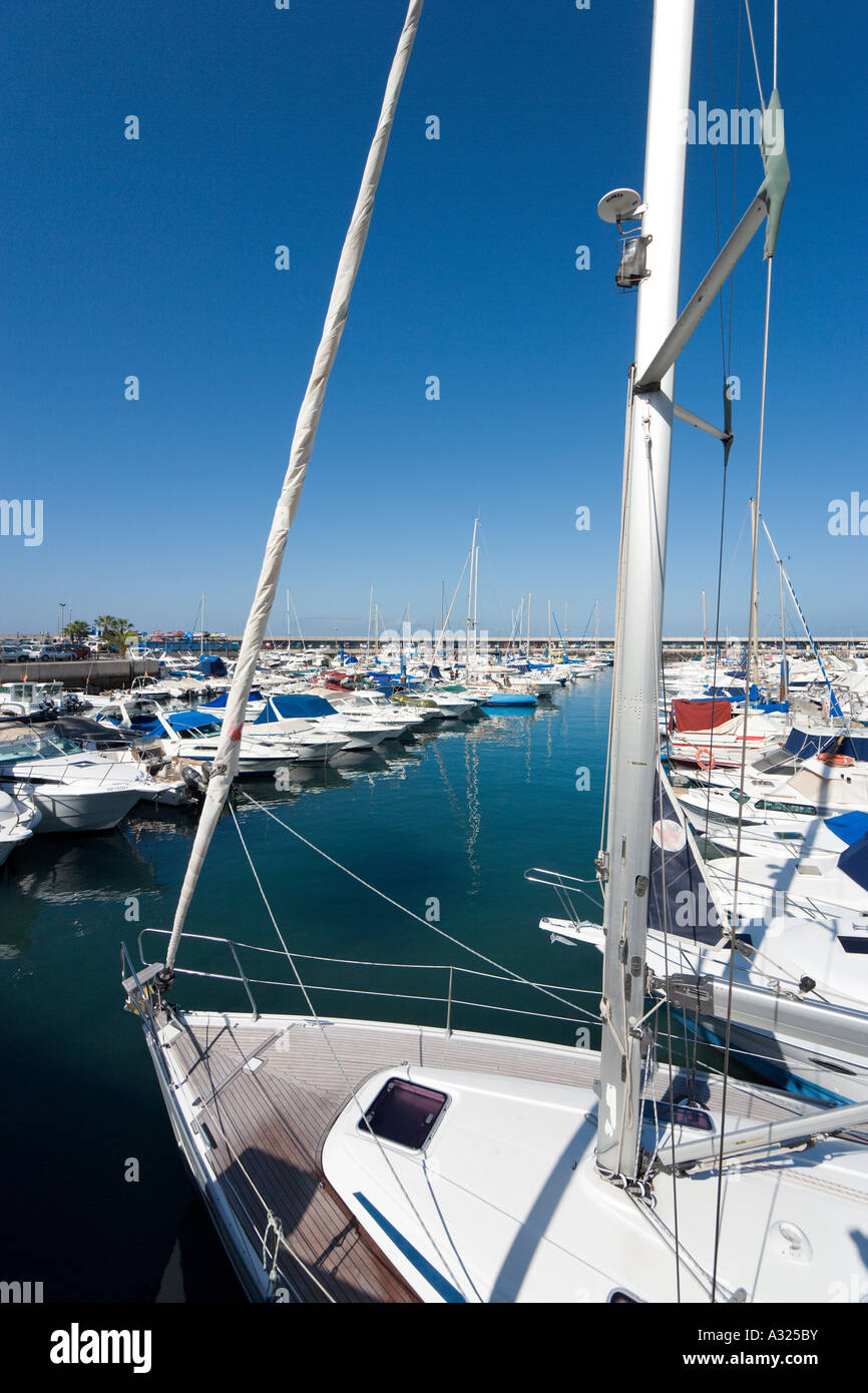 Puerto Colon marina and harbour, Costa Adeje, Playa de las Americas ...