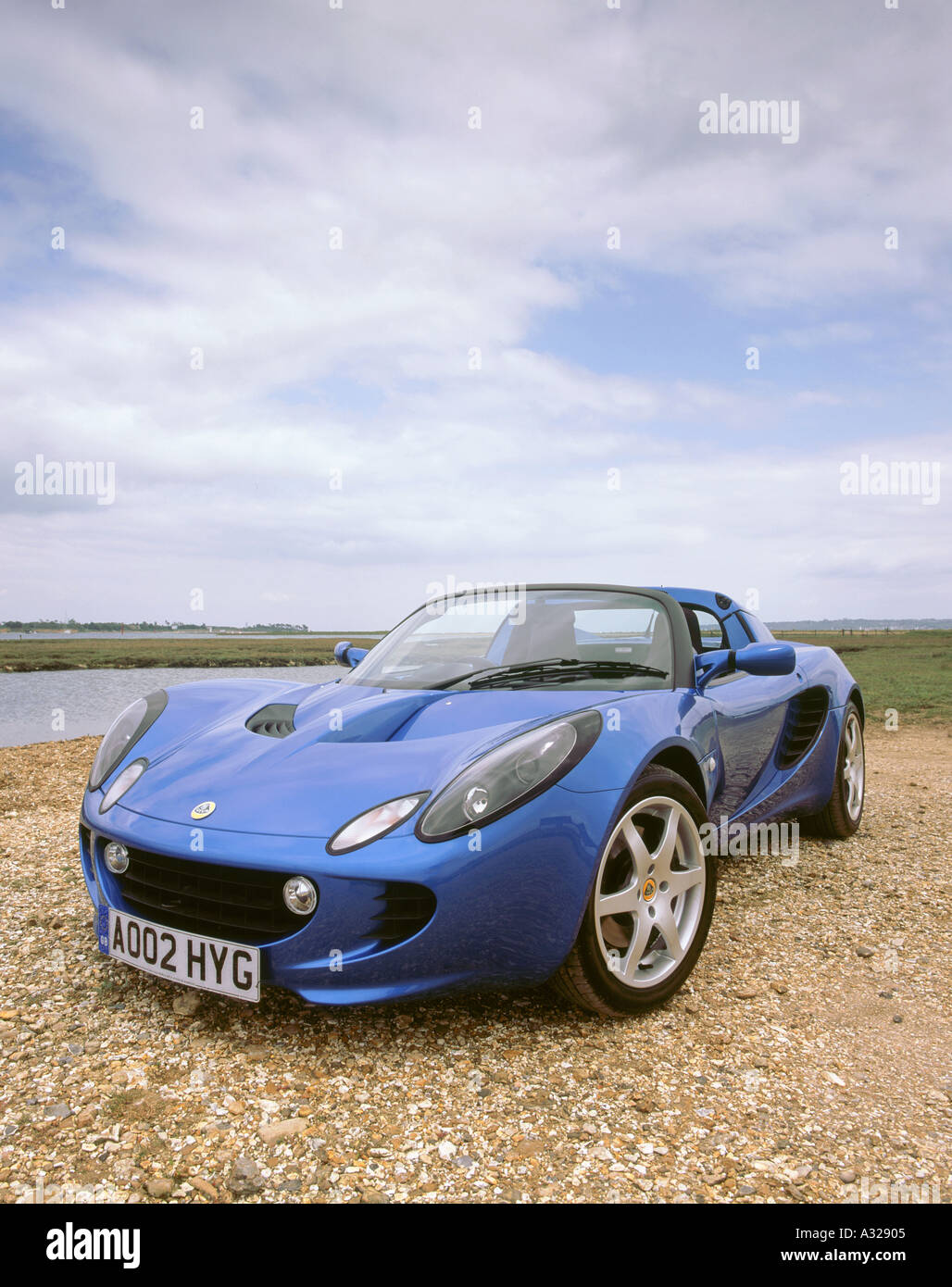 Lotus elise 2002 hi-res stock photography and images - Alamy
