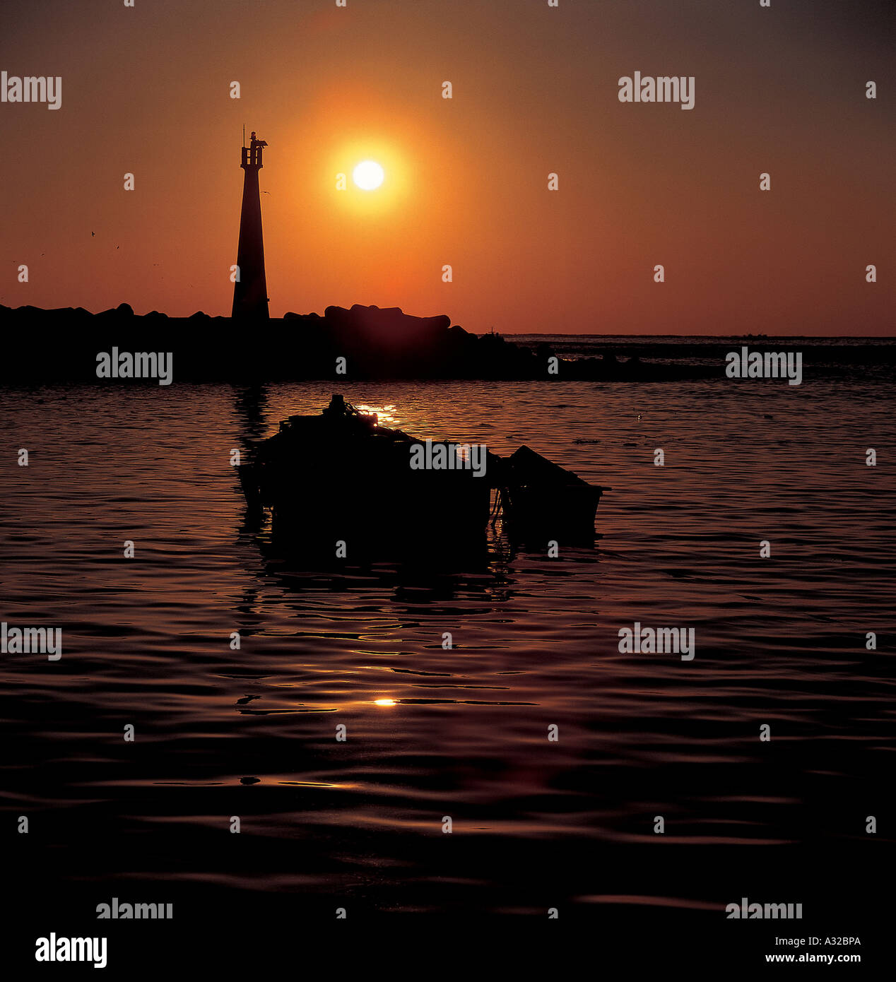 Bottom beacon hi-res stock photography and images - Alamy