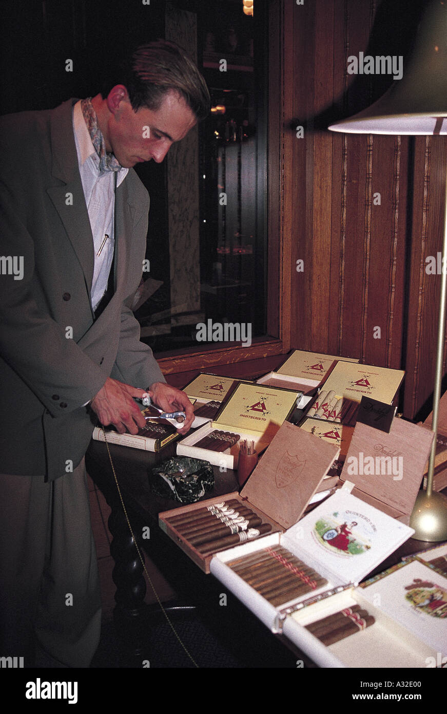 Fine Dutch cigars, shop in Amsterdam Stock Photo - Alamy