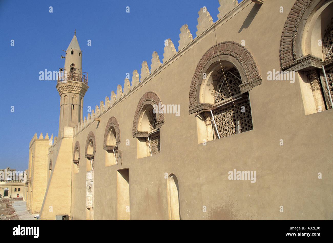 Mosque of ʿAmr ibn al-ʿĀṣ, earliest Islāmic building in Egypt, erected ...
