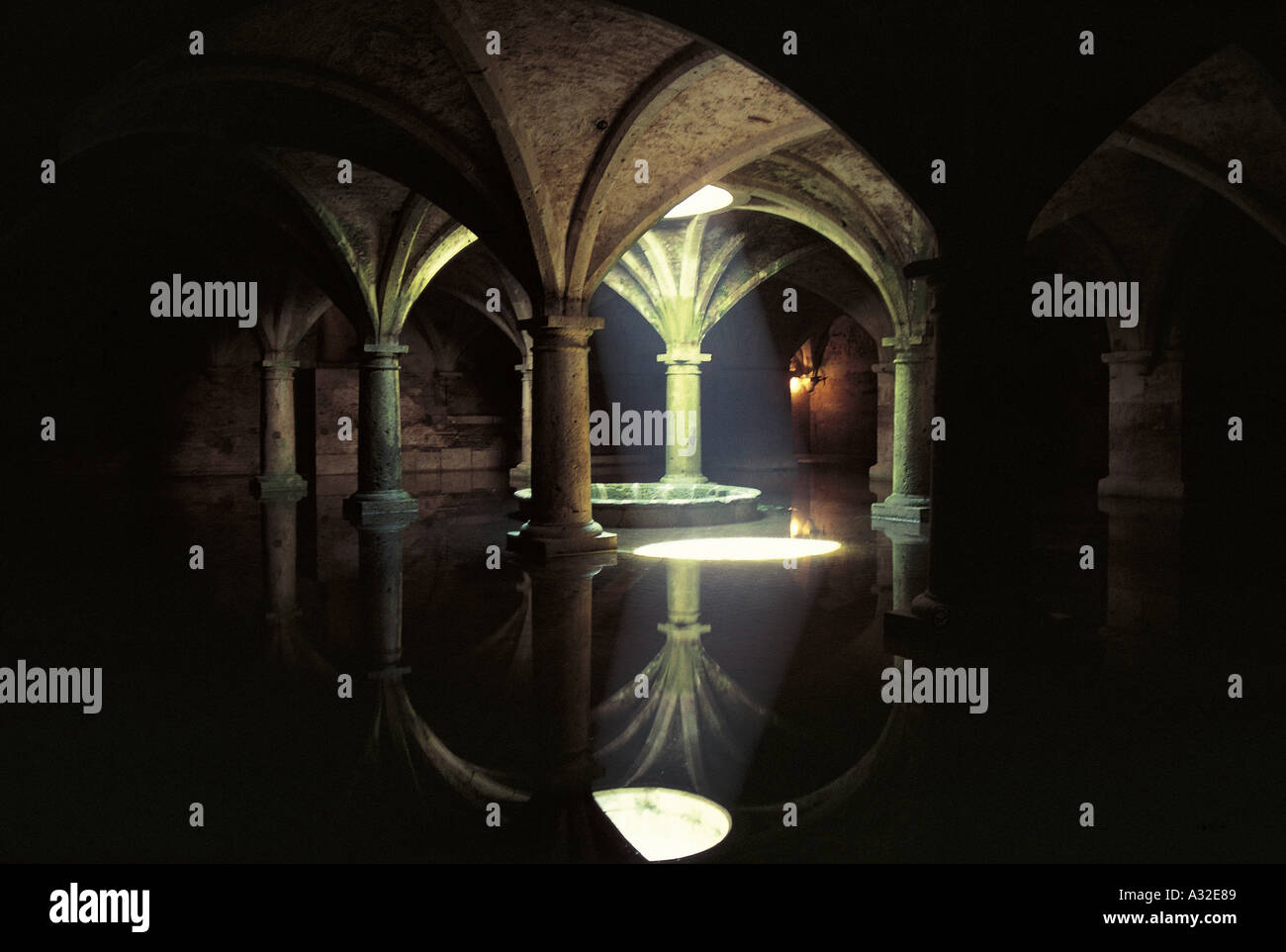 The 16th century Portuguese Cistern beneath the citadel in El Jadida ...