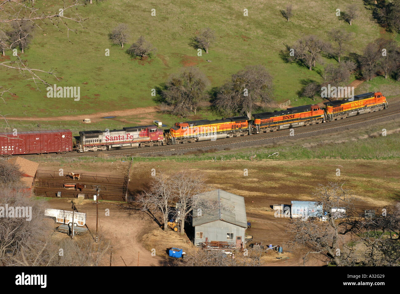 BNSF Freight Train at Tehachapi Loop California USA Stock Photo - Alamy