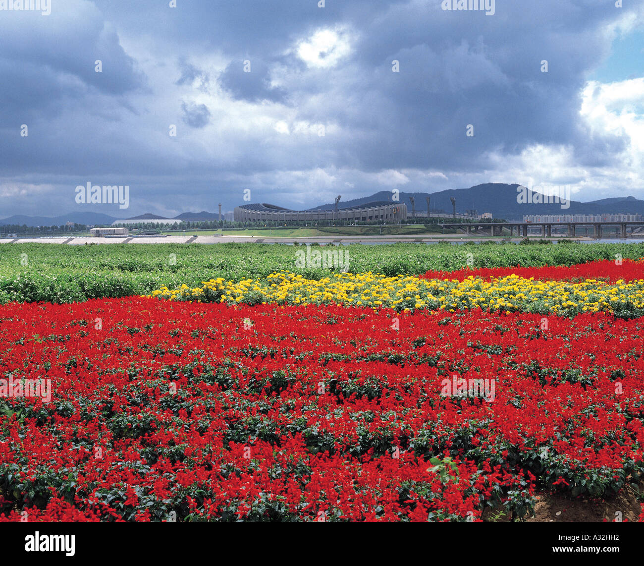 The seoul olympic stadium hi-res stock photography and images - Alamy