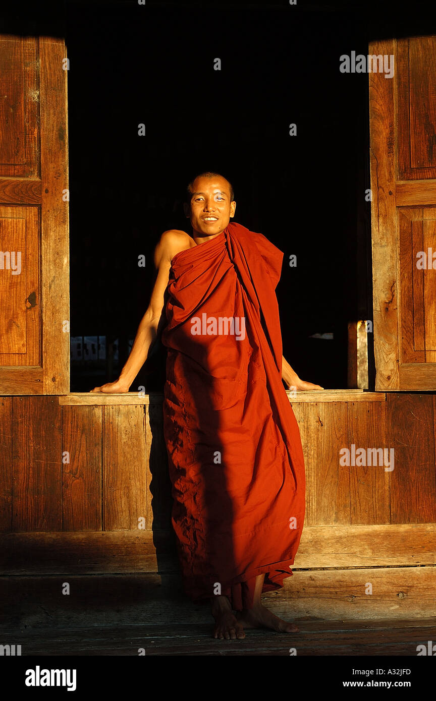 monk Jumping Cat Monastery Inle Lake Burma Myanmar Stock Photo - Alamy