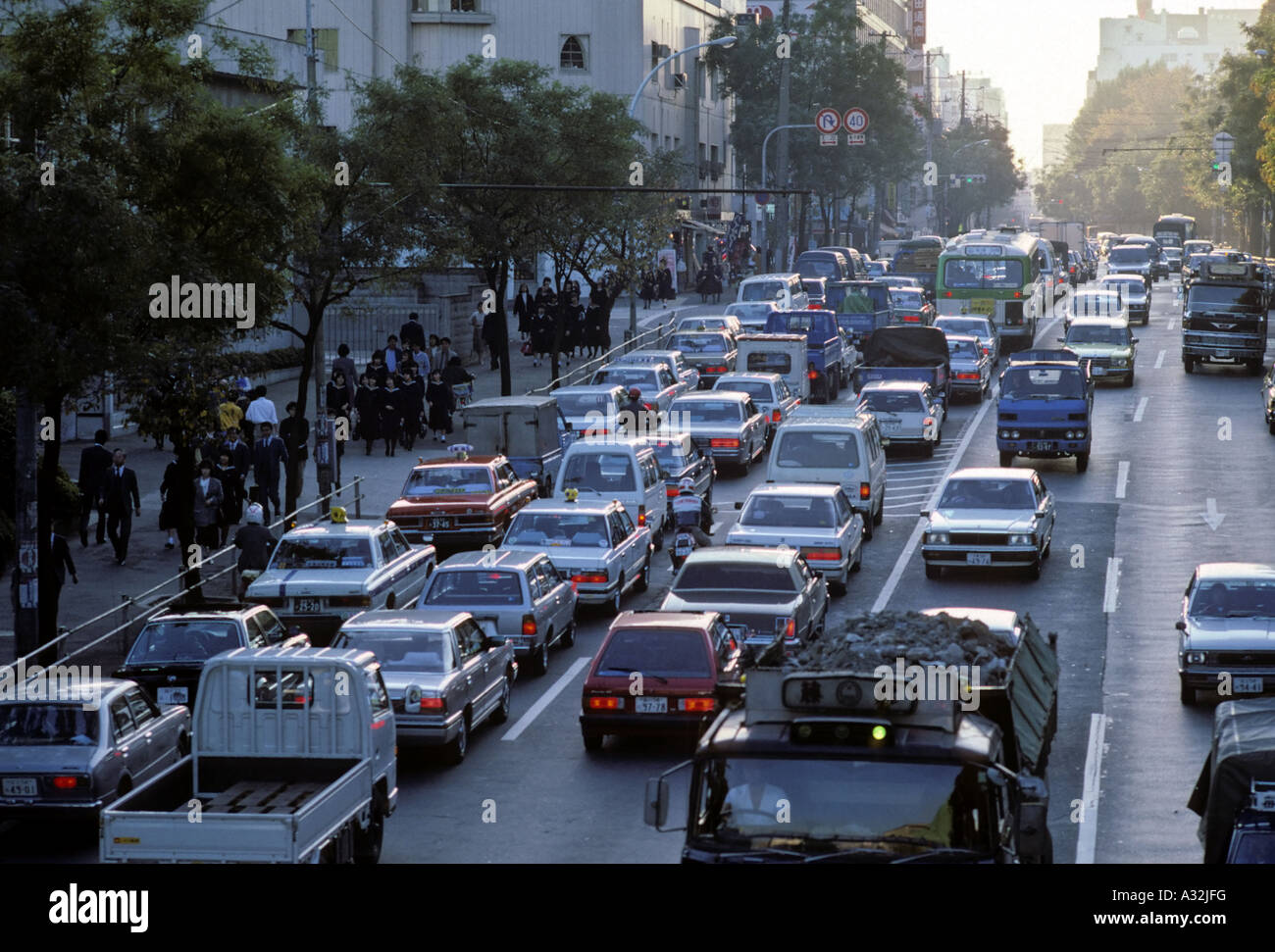 Rush hour traffic jam Tokyo Japan Stock Photo - Alamy Rush hour traffic jam Tokyo Japan Stock Photo - Alamy