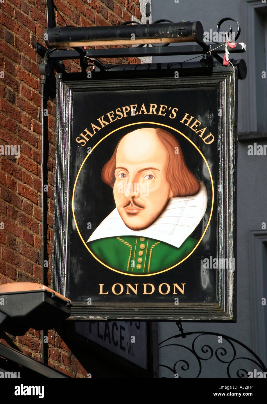 Bard sign hi-res stock photography and images - Alamy