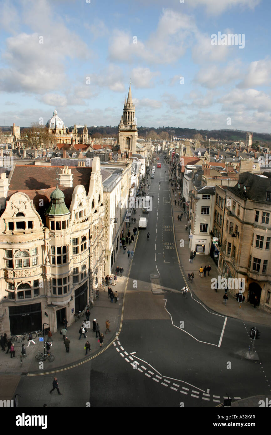 An aerial view of the High street in Oxford and St Mary's Church Stock ...