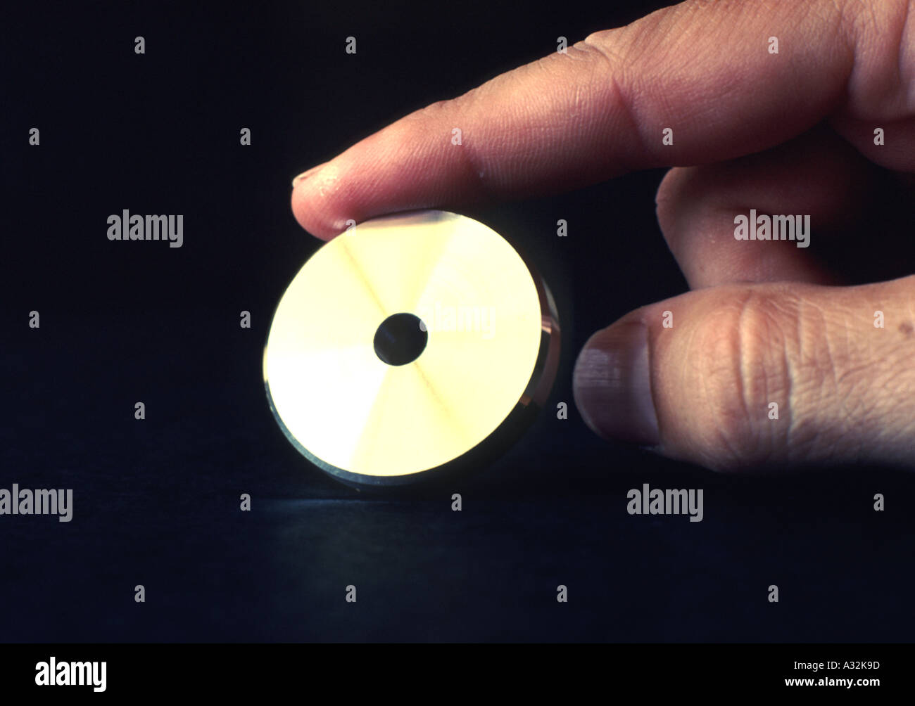 Gold finger the movie hi-res stock photography and images - Alamy