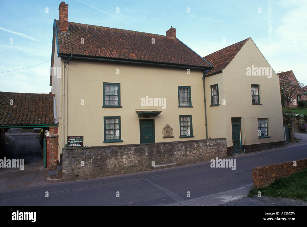 Coleridge cottage in nether stowey hi-res stock photography and images ...