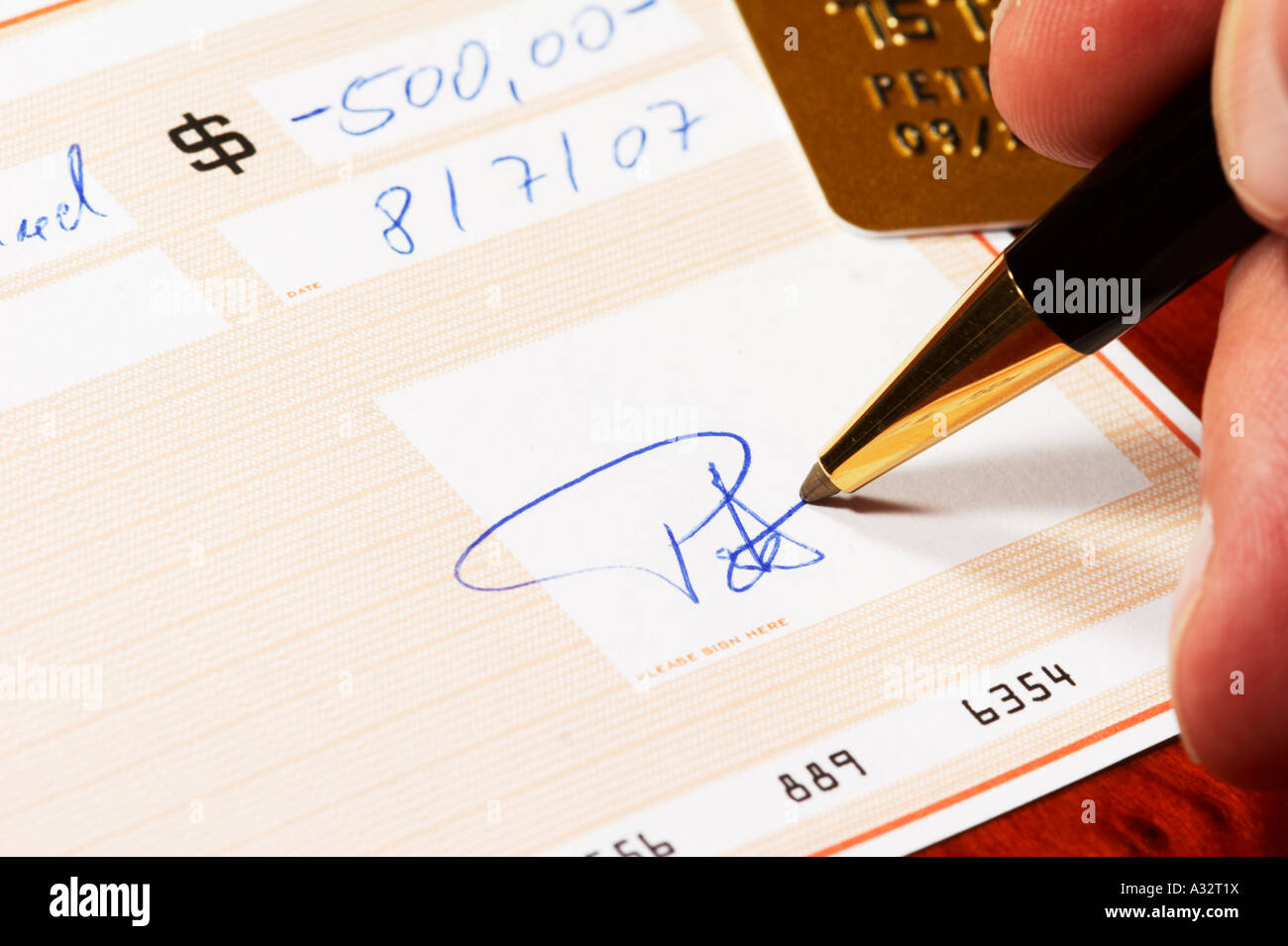 Signing transfer hi-res stock photography and images - Alamy