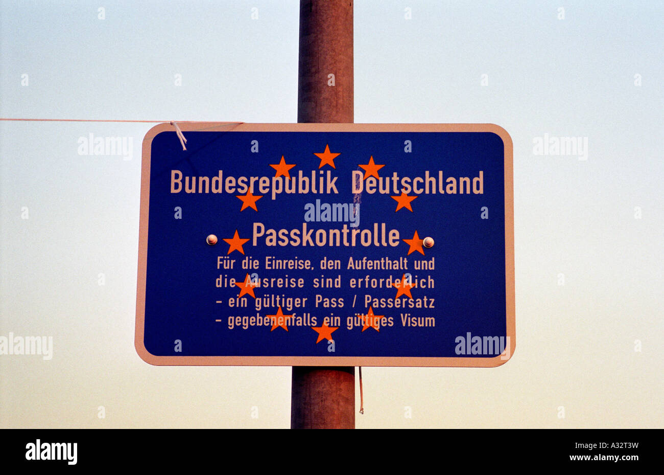 Border control passport check hi-res stock photography and images - Alamy