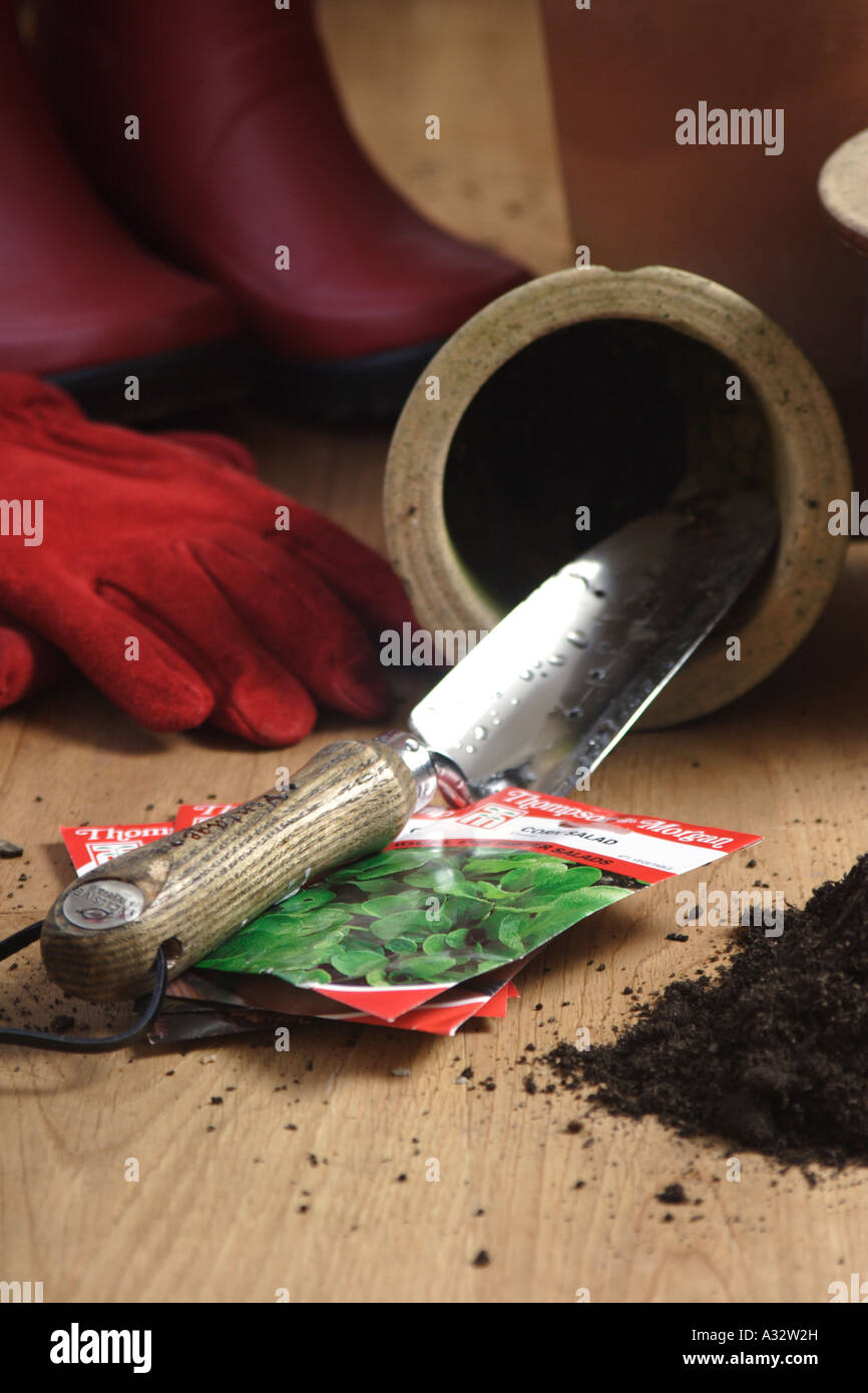 gardening tools and seeds Stock Photo - Alamy