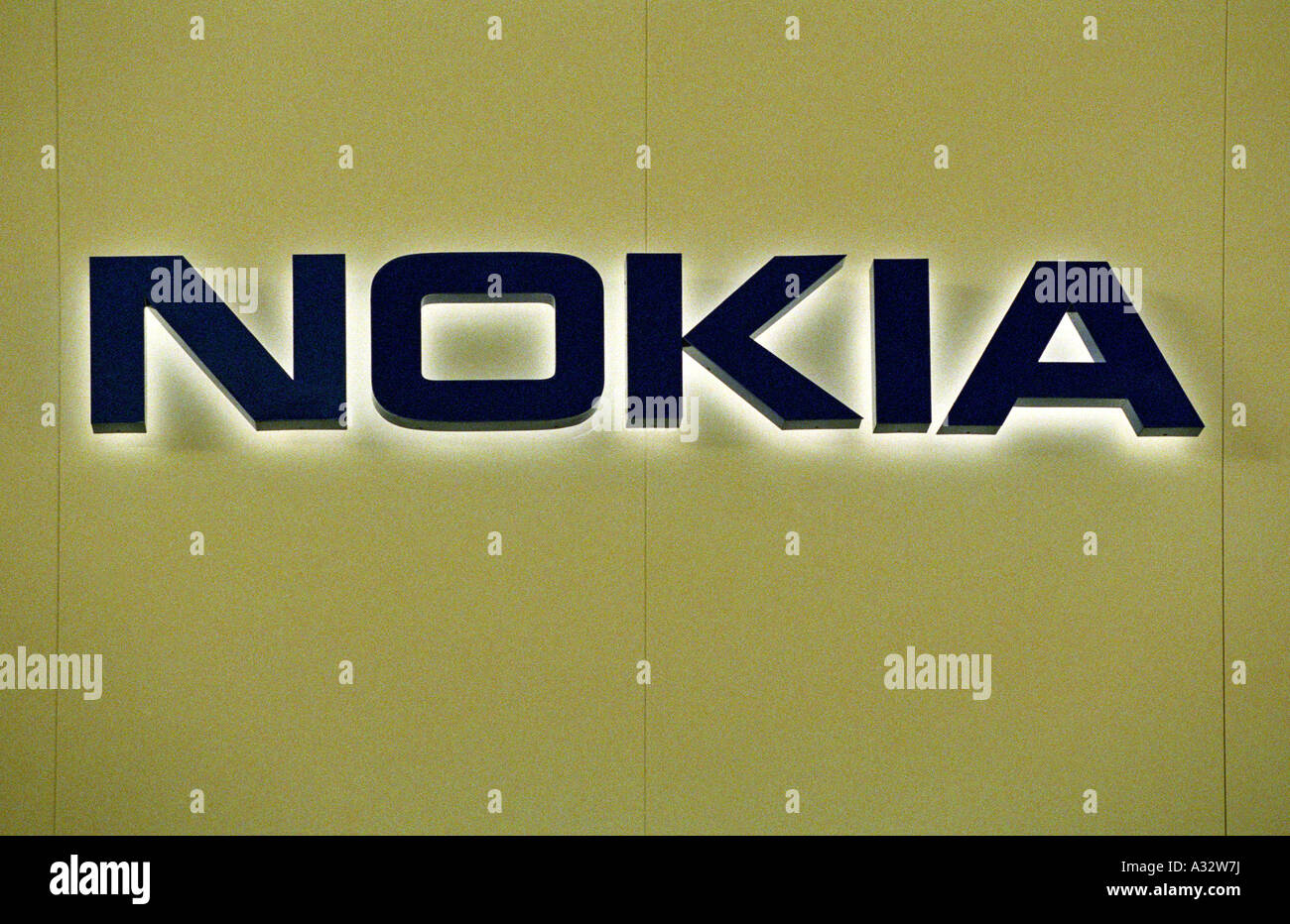 Nokia mobile phones symbol hi-res stock photography and images - Alamy