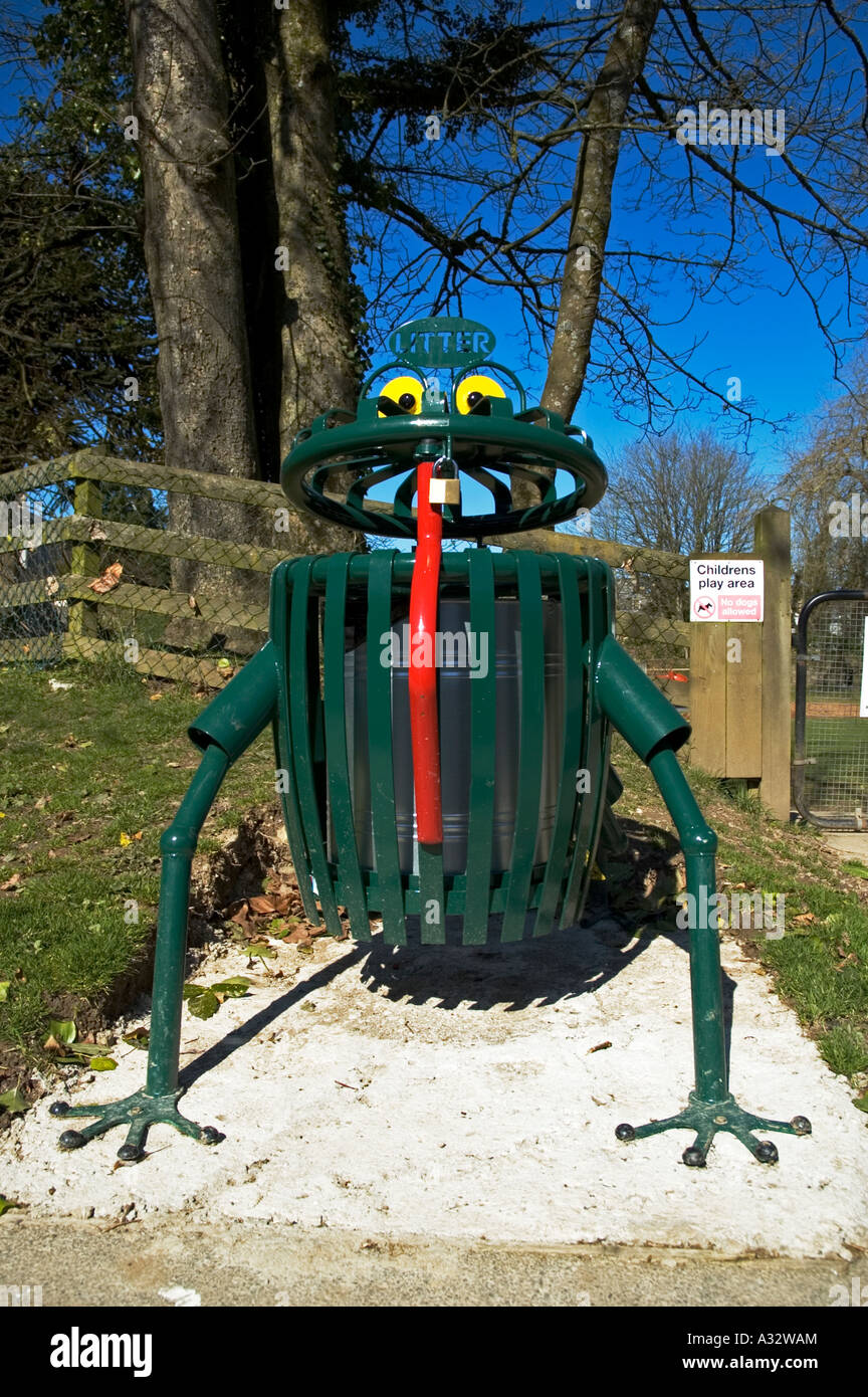 Litter bug hi-res stock photography and images - Alamy
