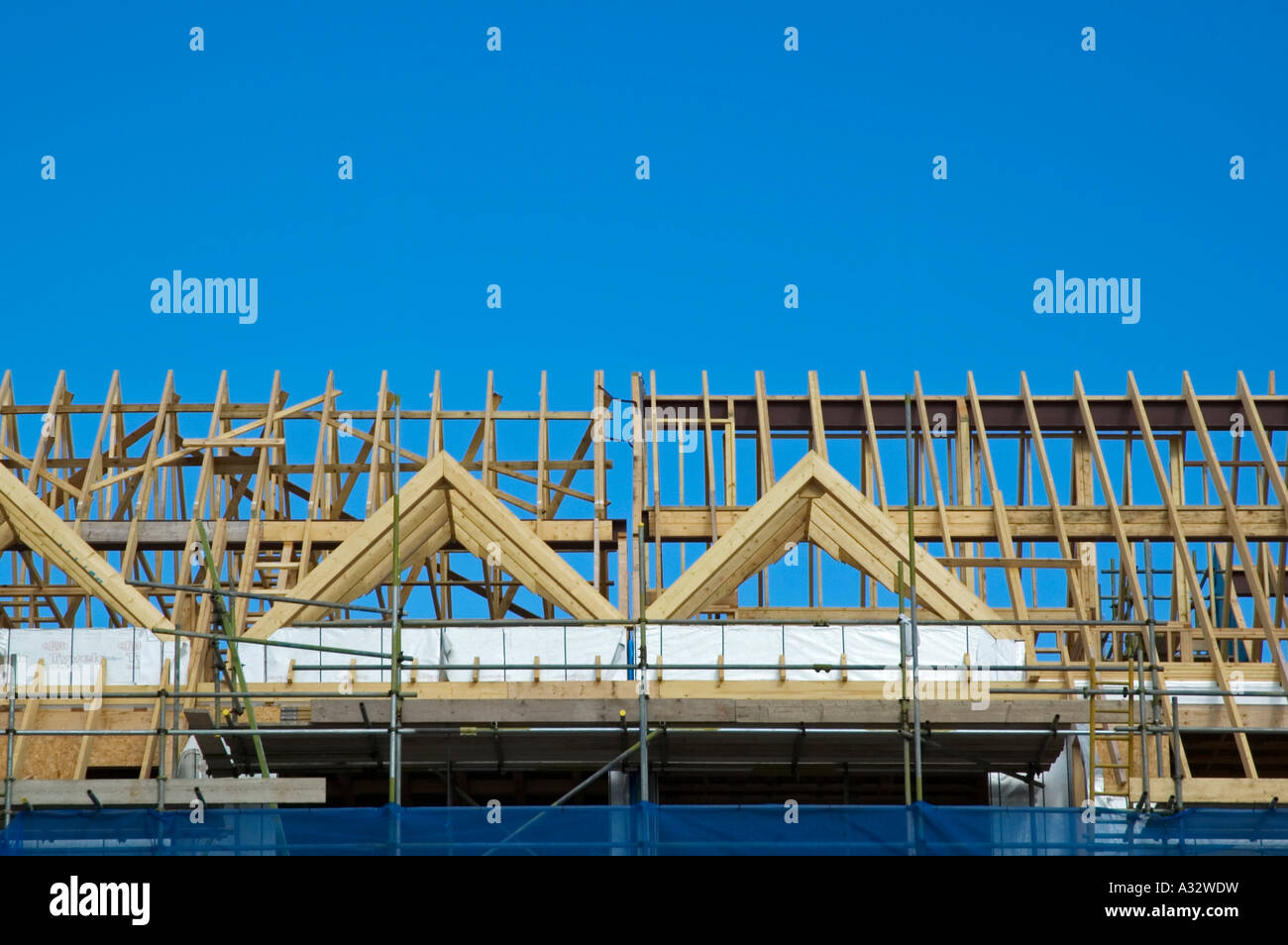 the roof of a building under construction Stock Photo - Alamy