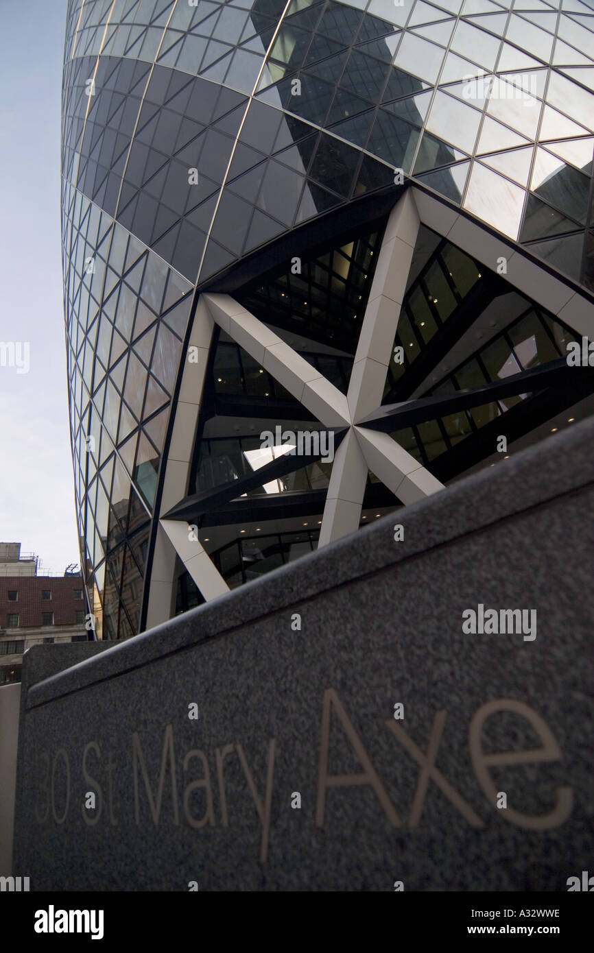 The Gherkin building, 30 St Mary Axe Stock Photo - Alamy