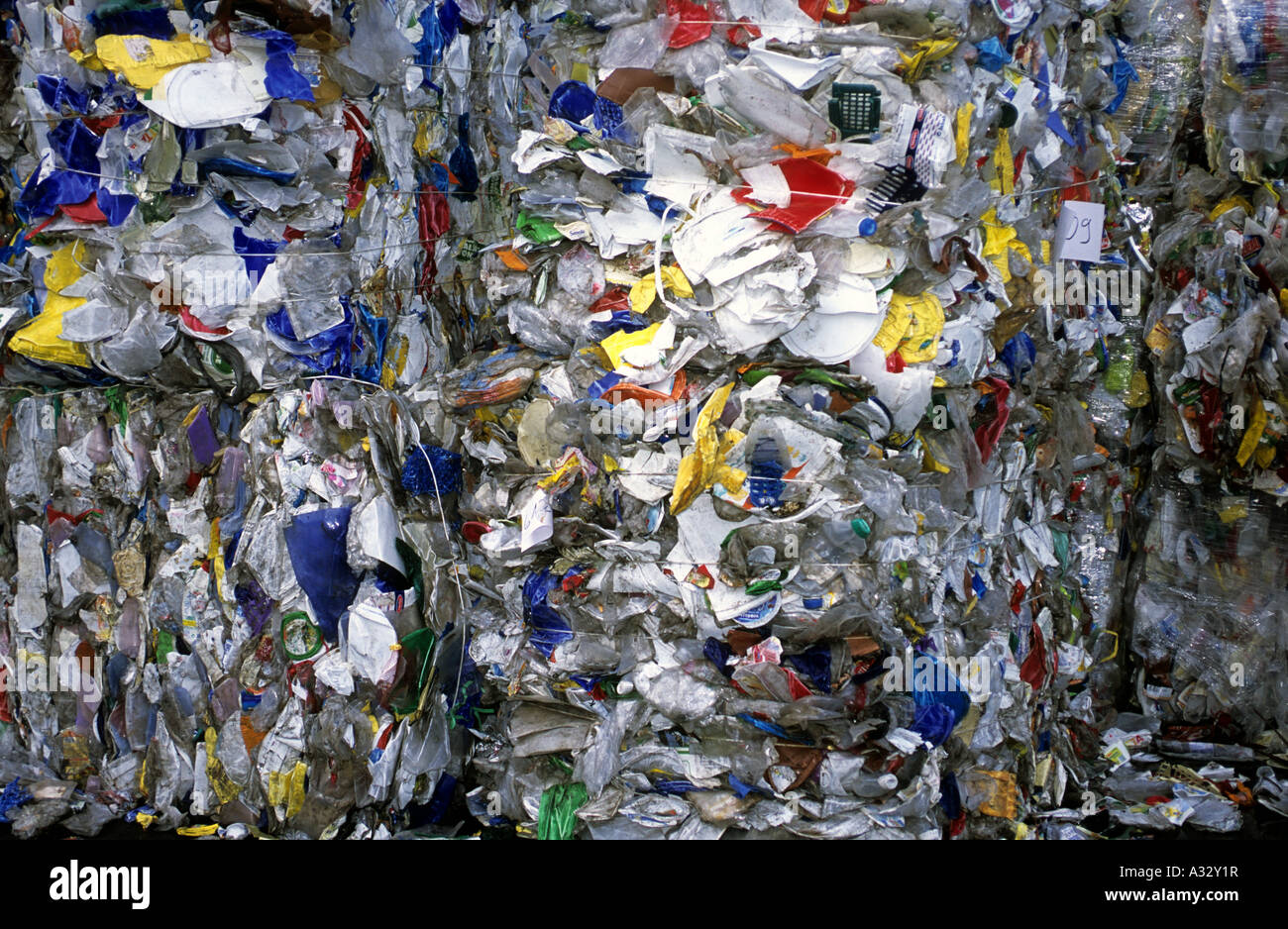 Food cartons packaging containers hi-res stock photography and images ...