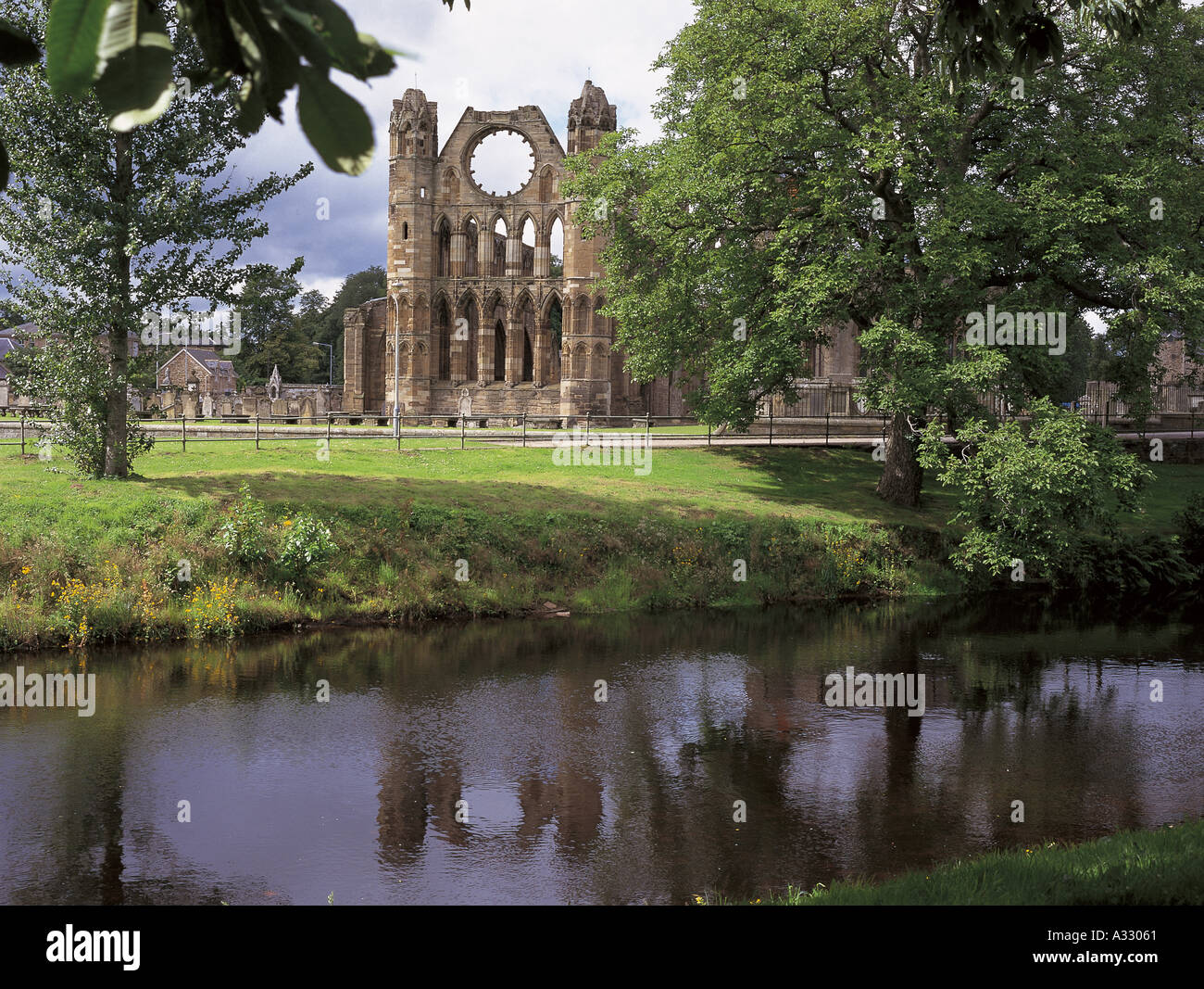 Elgin cathedral hi-res stock photography and images - Alamy