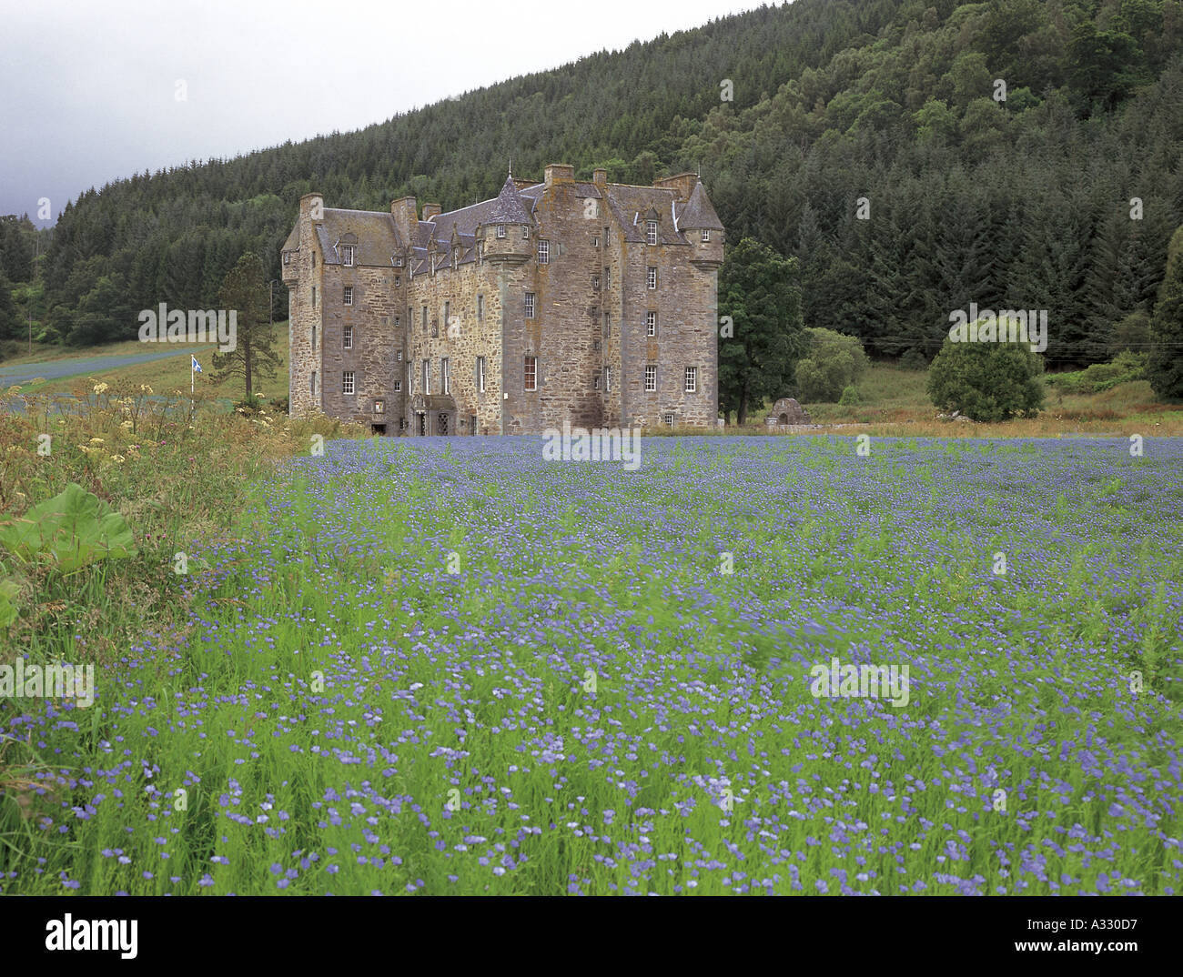 Clan menzies hi-res stock photography and images - Alamy