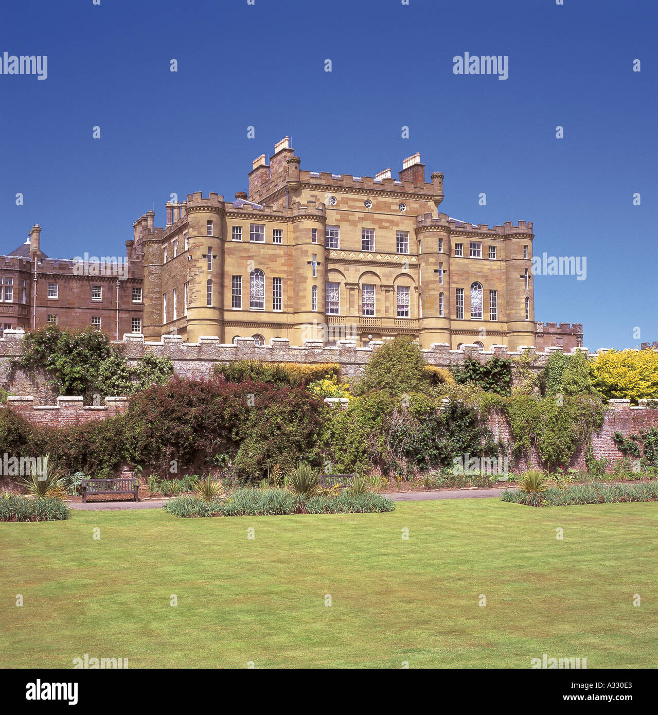 Culzean castle scotland armoury hi-res stock photography and images - Alamy