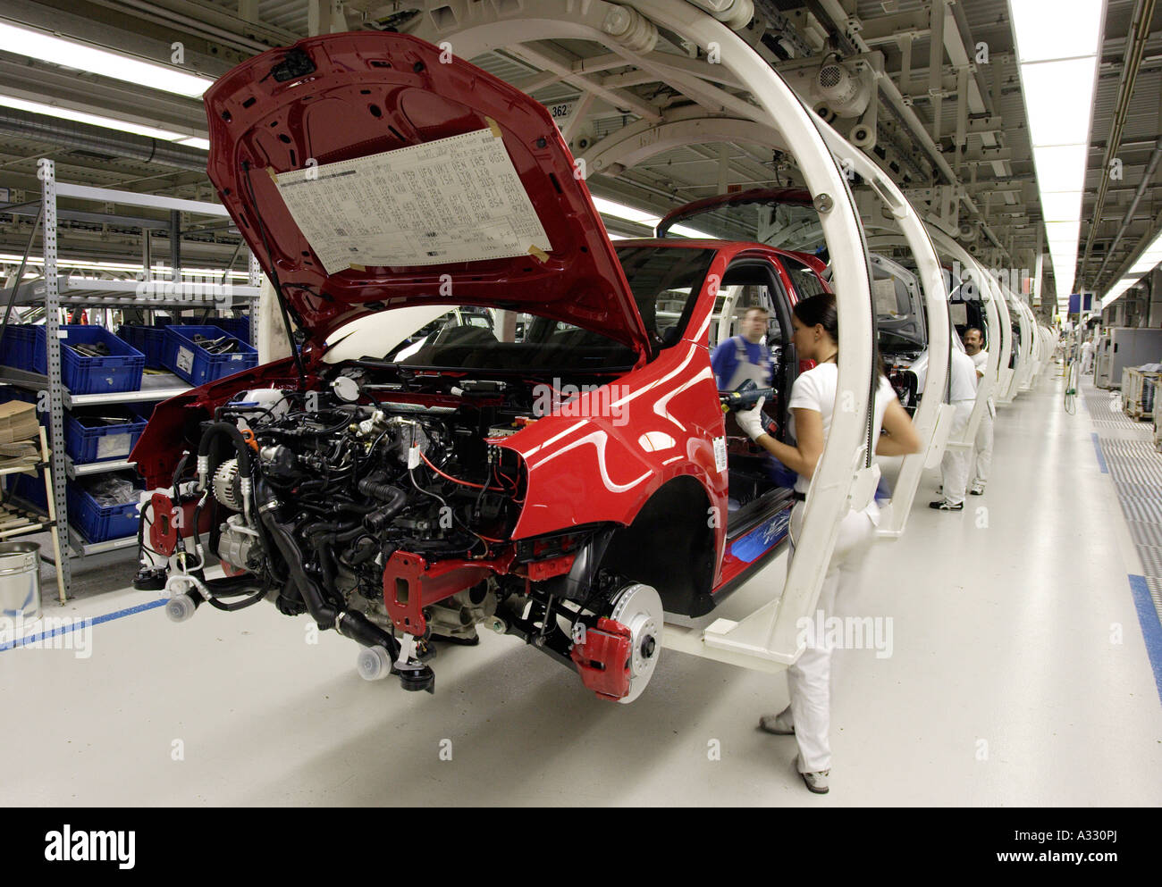 Volkswagen AG - manufacturing of Golf 5, Wolfsburg, Germany Stock Photo ...