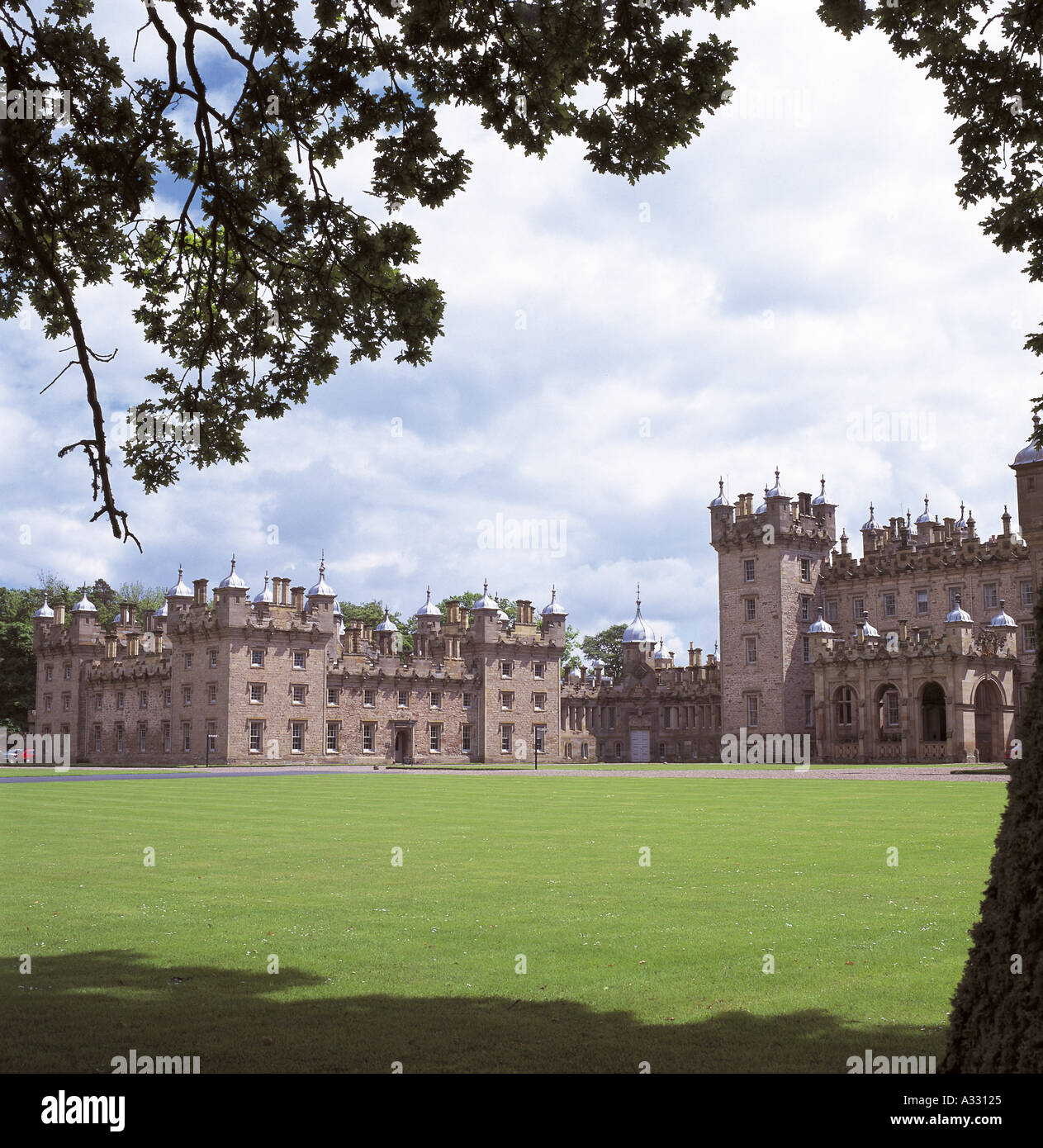 Roxburgh castle hi-res stock photography and images - Alamy