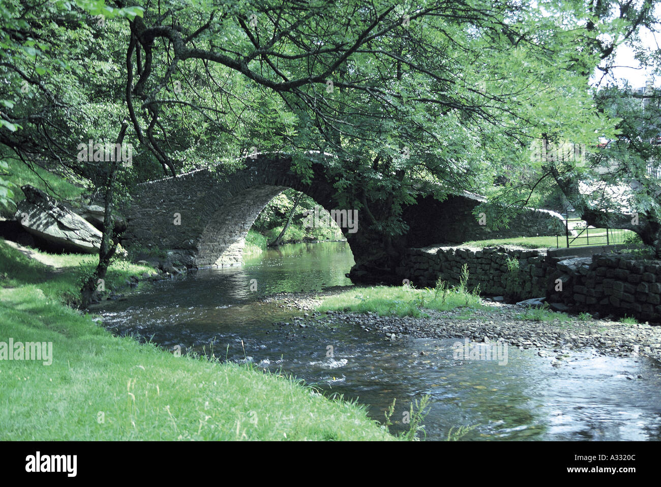 Isla river scotland hi-res stock photography and images - Alamy