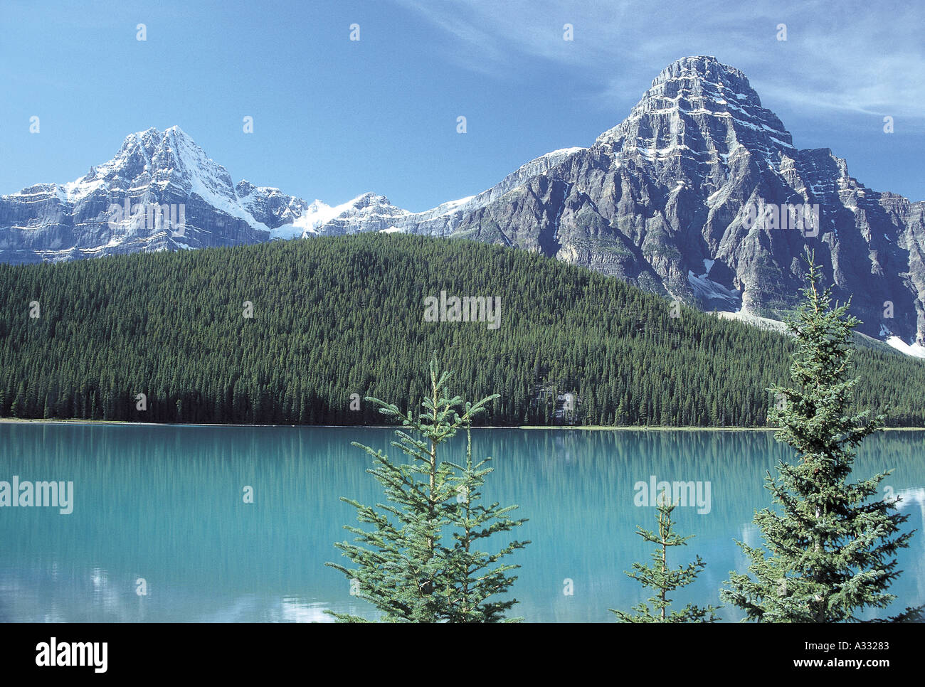 Howse river hi-res stock photography and images - Alamy