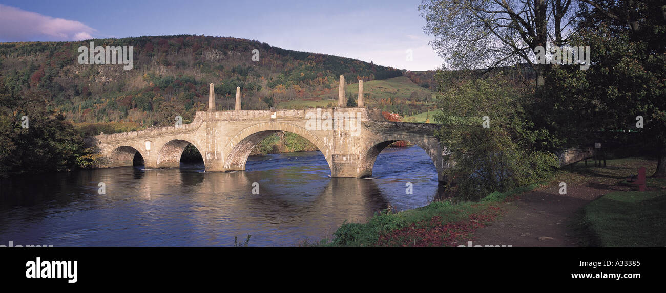 Wade's bridge aberfeldy hi-res stock photography and images - Alamy