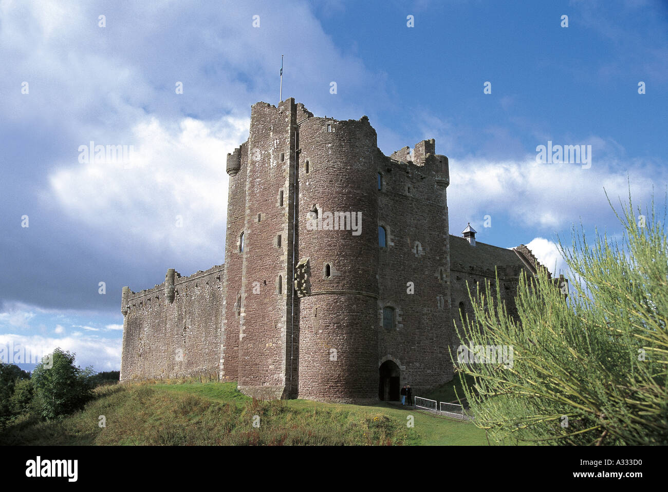 Monty python doune castle hi-res stock photography and images - Alamy