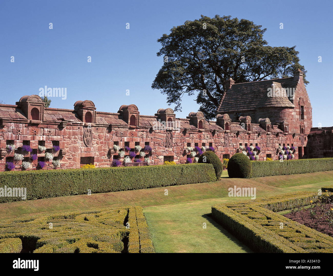 Edzell Castle Gardens Stock Photo - Alamy