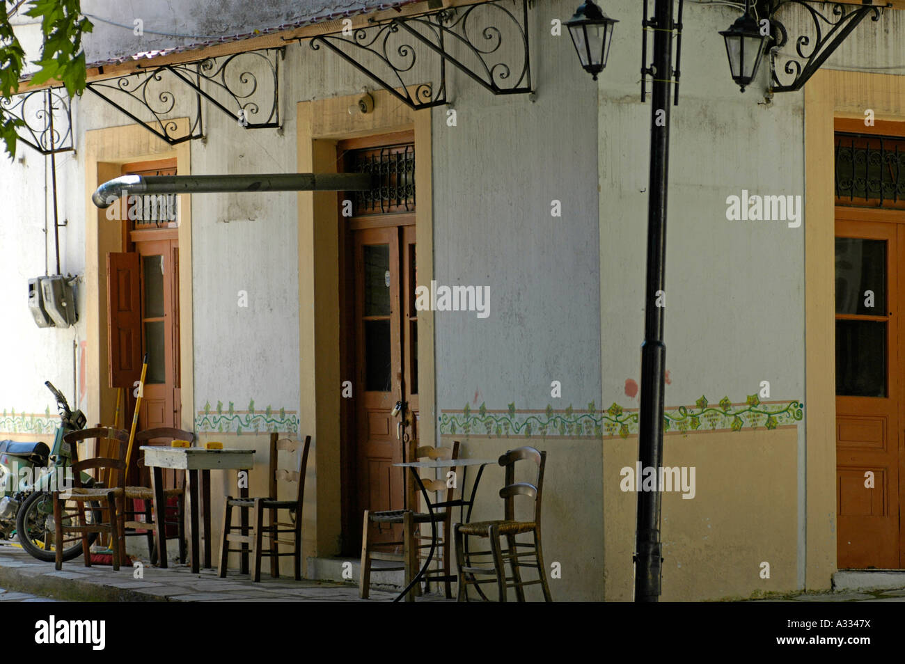 Kafenion hi-res stock photography and images - Alamy