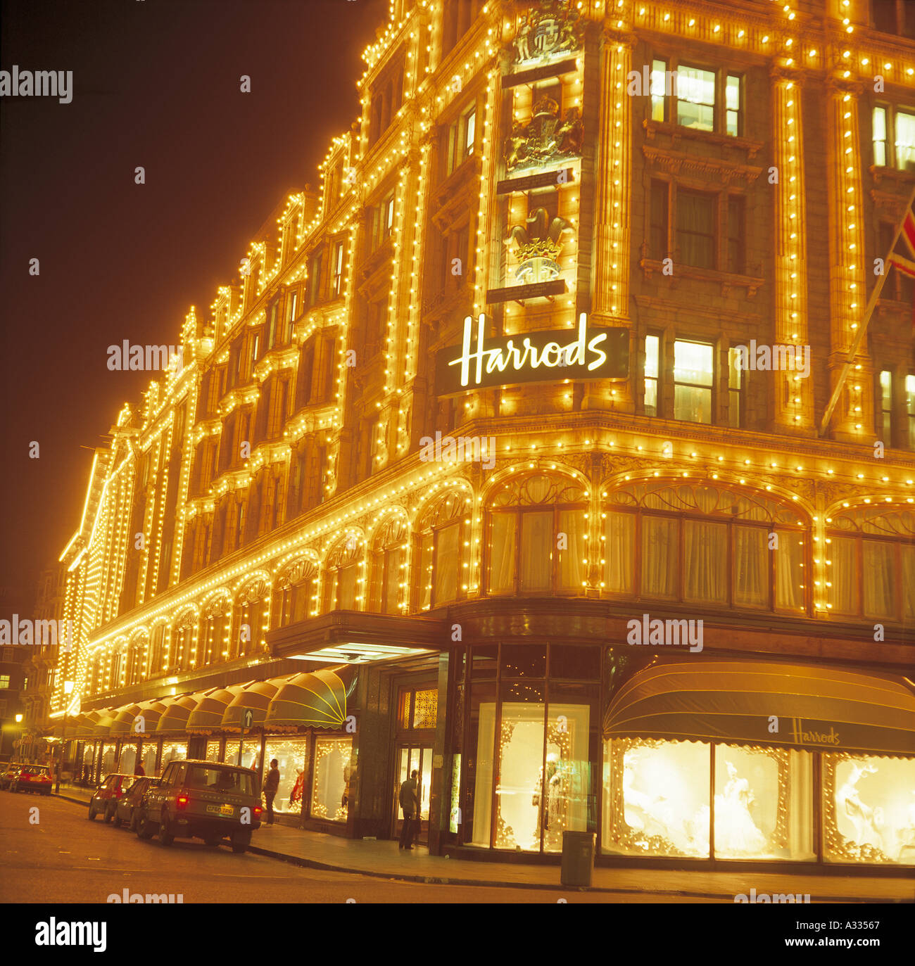 Harrods at Night Stock Photo - Alamy