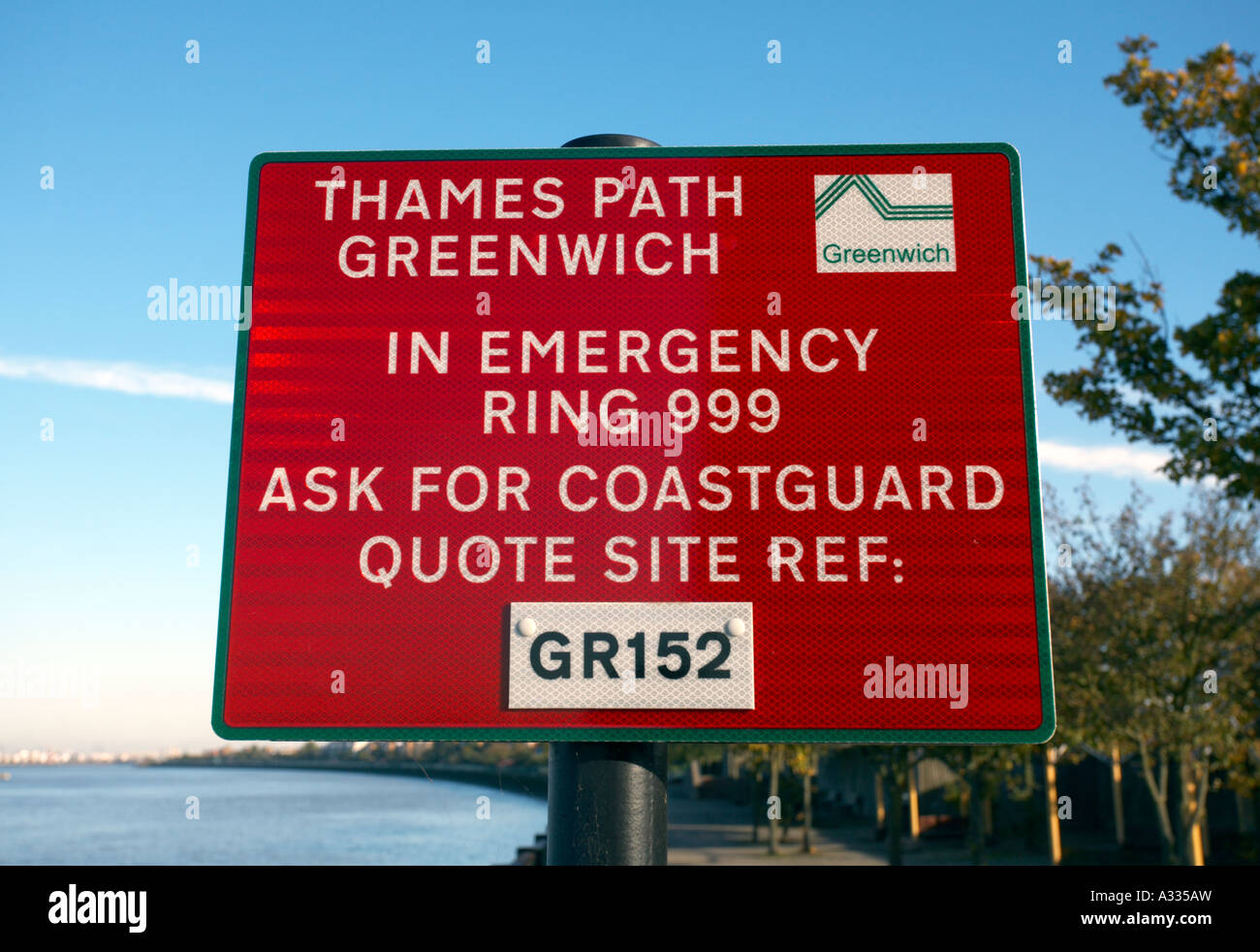 Thames Path sign at Greenwich London UK Stock Photo - Alamy