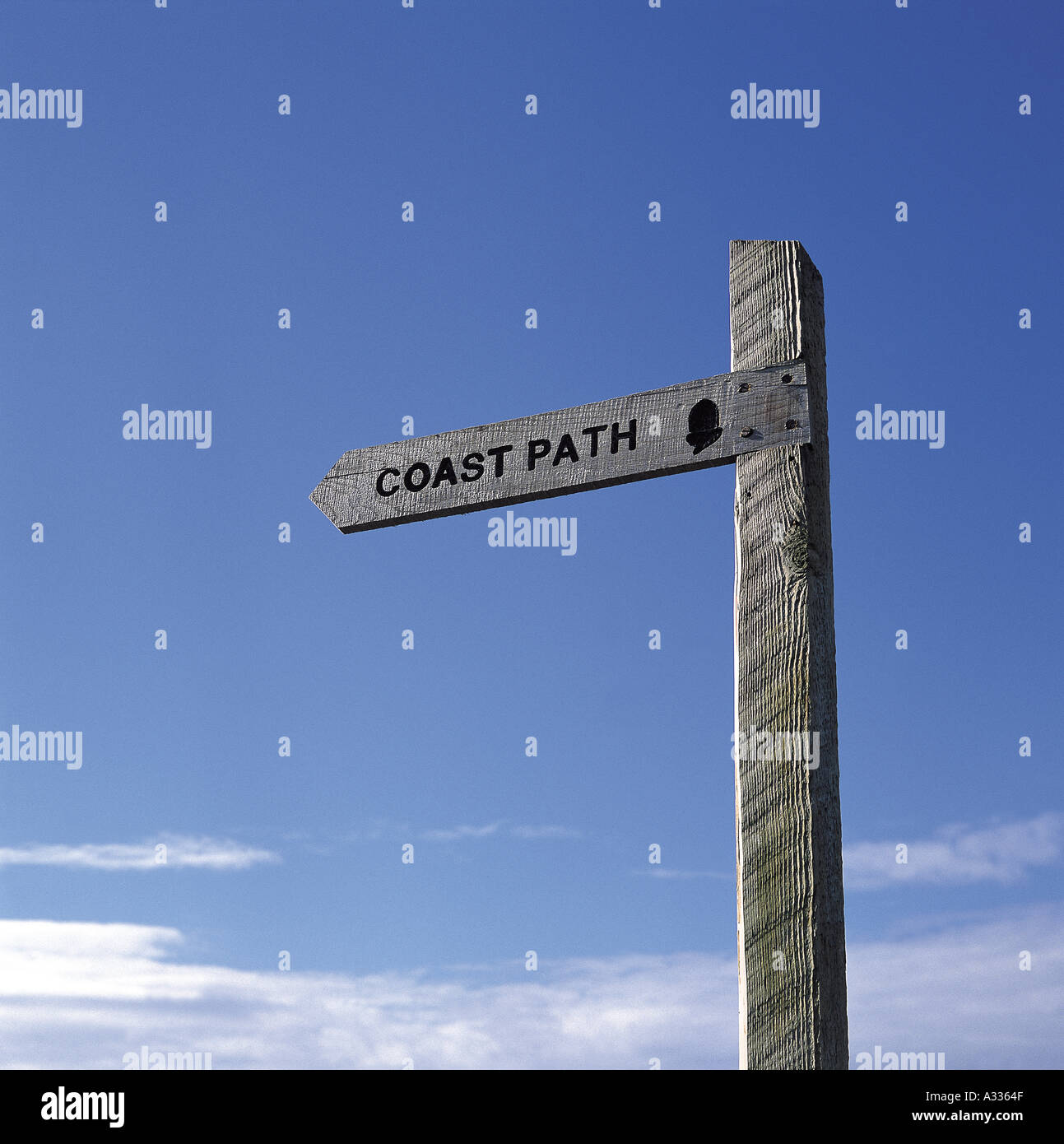 Coast Path Sign Stock Photo - Alamy