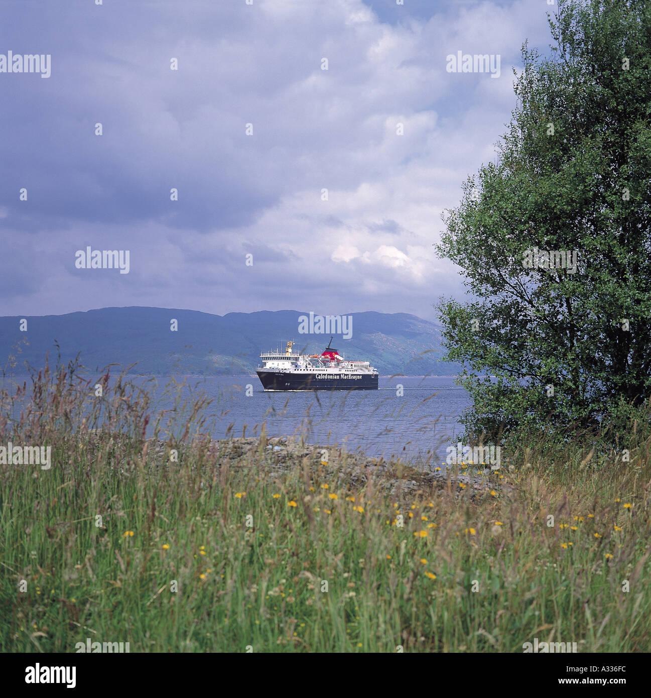 Scotland highlands isle of mull ferry craignure oban hi-res stock ...