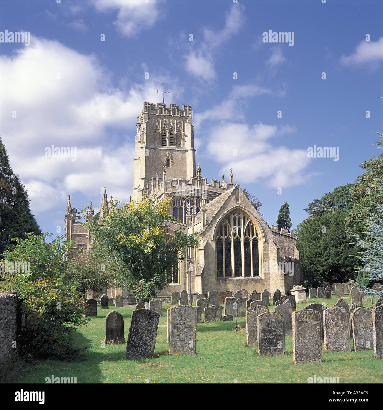 Northleach church graveyard hi-res stock photography and images - Alamy