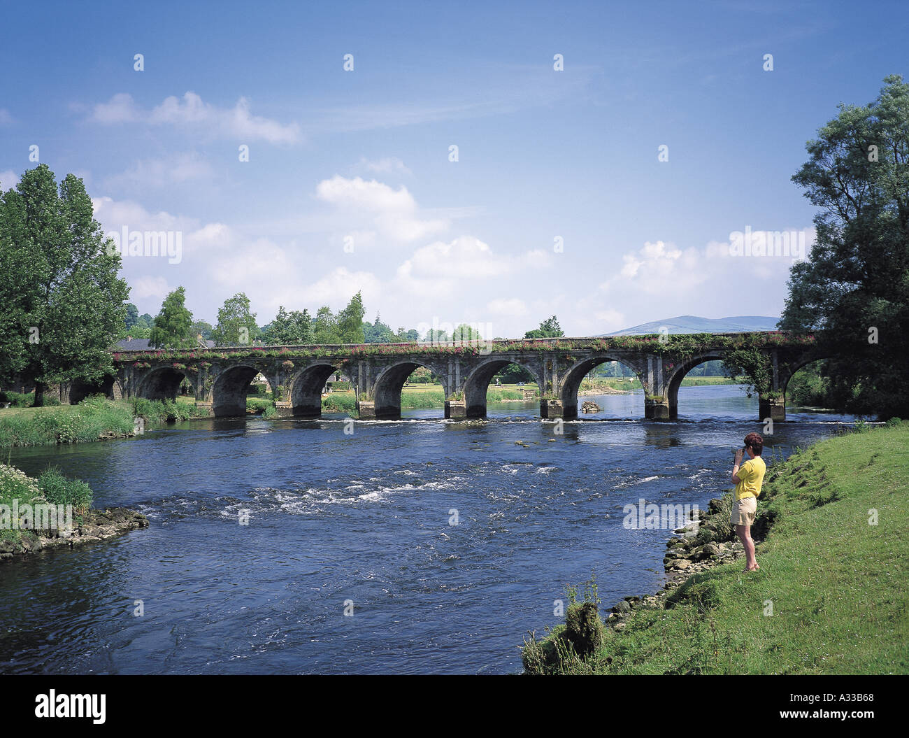 Bridge inistioge kilkenny ireland hi-res stock photography and images ...