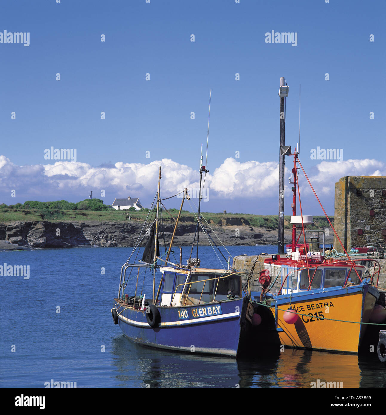 Slade harbour hi-res stock photography and images - Alamy