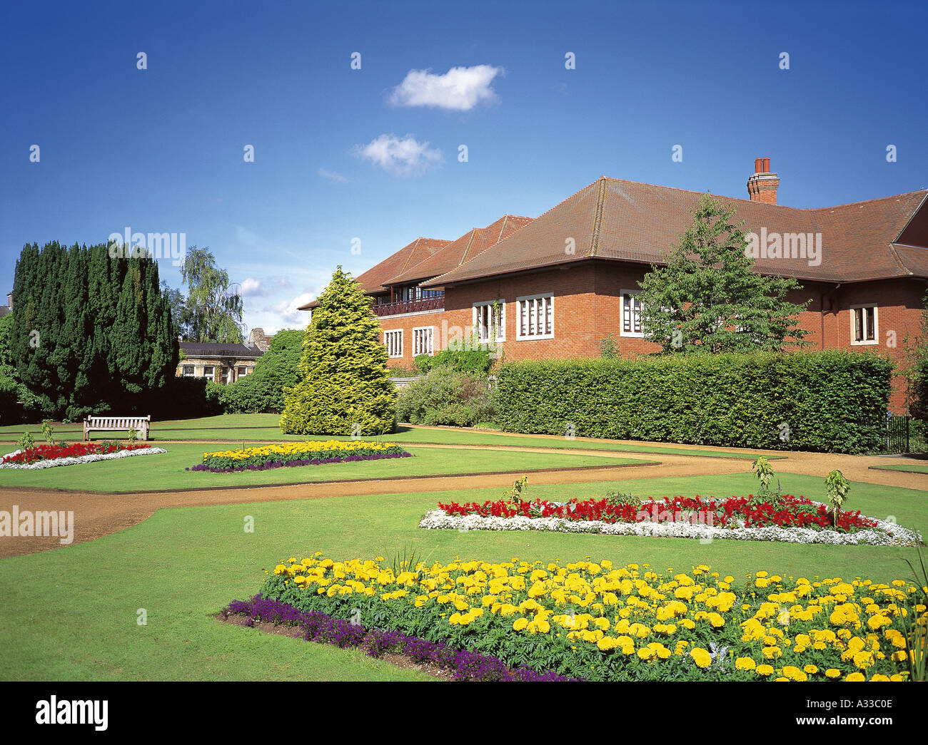 Abbey gardens abingdon hi-res stock photography and images - Alamy
