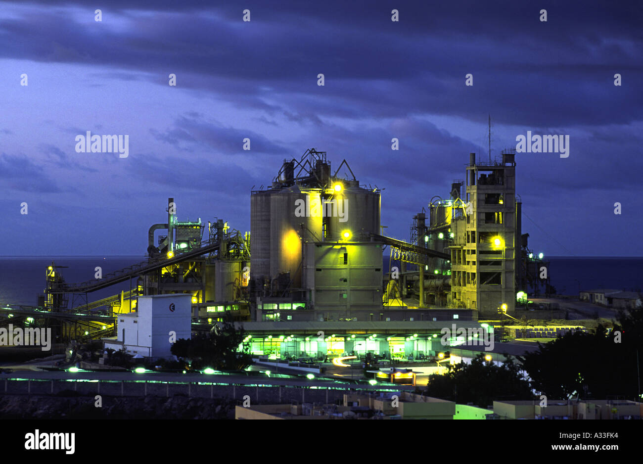 Cement factory spain hi-res stock photography and images - Alamy