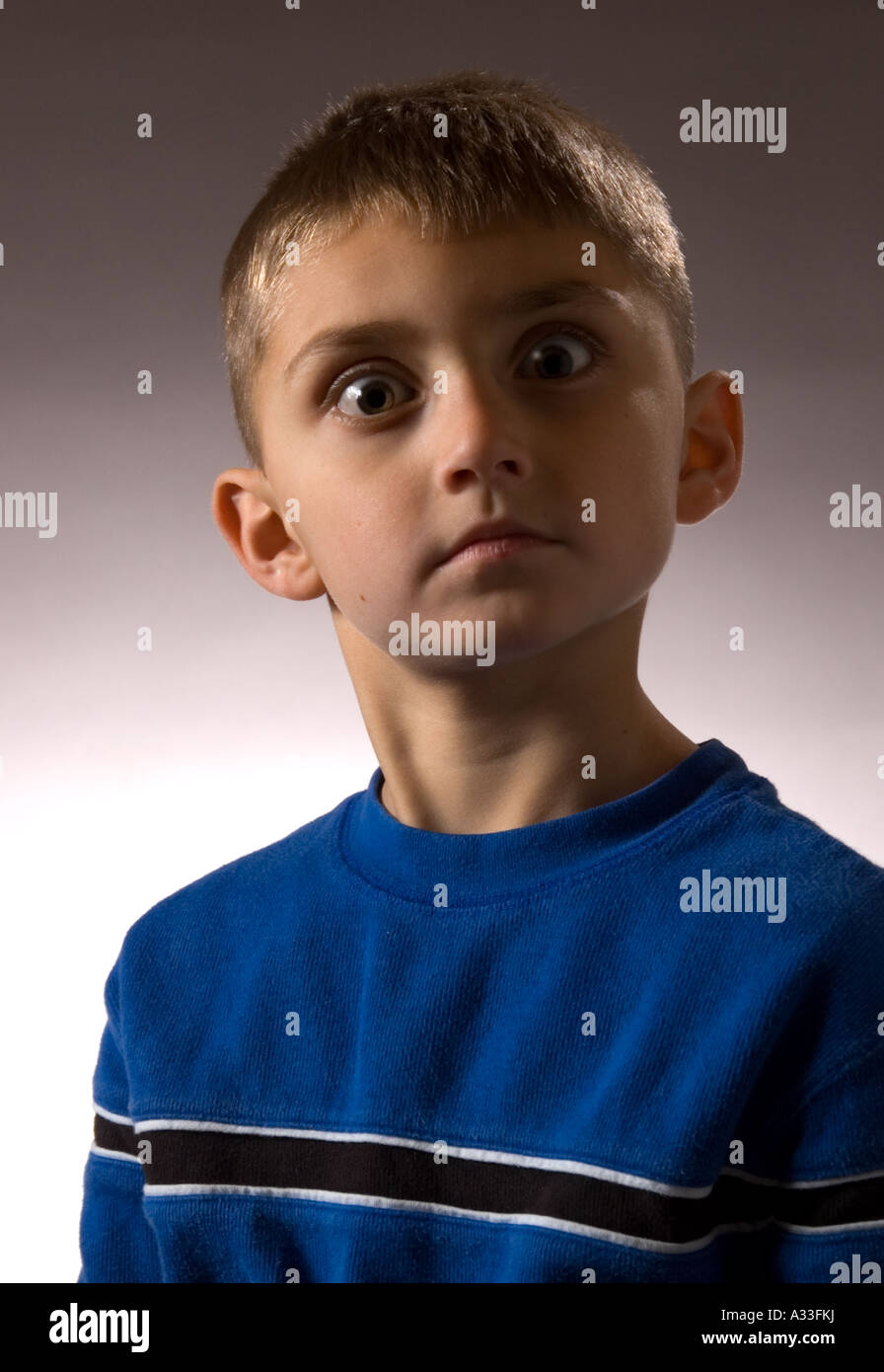 Child wide eyed hi-res stock photography and images - Alamy