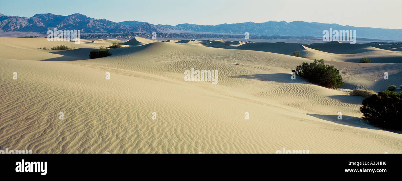 Mojave scenery hi-res stock photography and images - Alamy