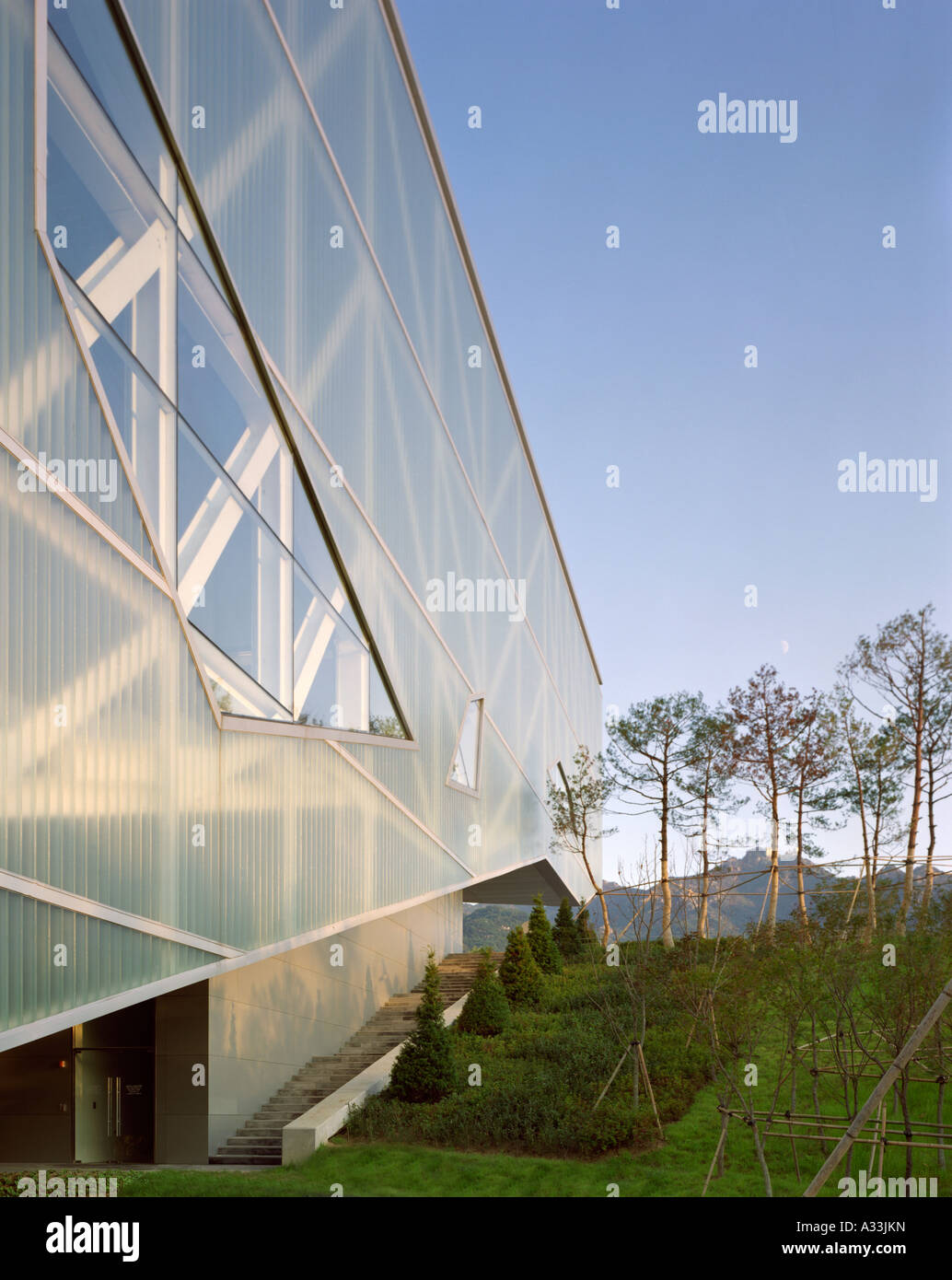 Seoul National University Museum, Seoul. 1997 Architect: OMA - Rem ...