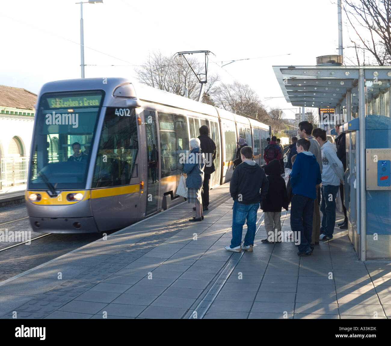 Luas tram arriving at station, Dundrum, Dublin, Ireland Stock Photo - Alamy