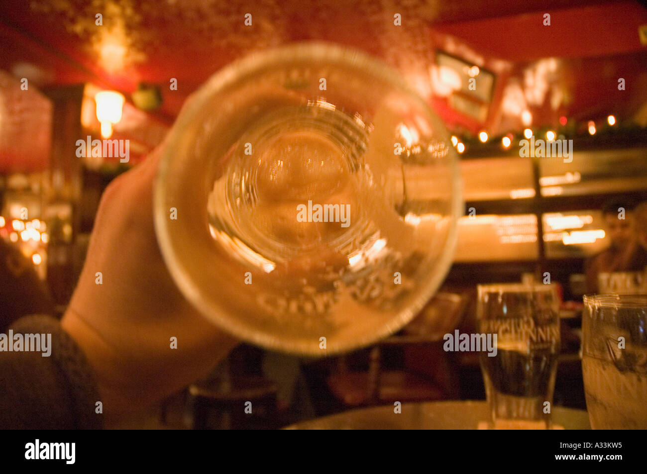 Empty pint of guiness hi-res stock photography and images - Alamy