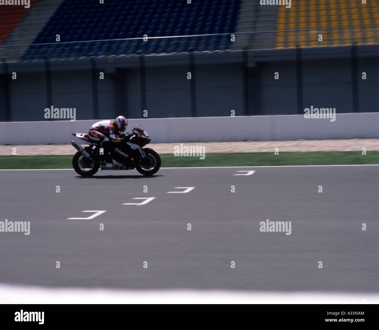 LOSAIL INTERNATIONAL CIRCUIT IN QATAR Stock Photo - Alamy